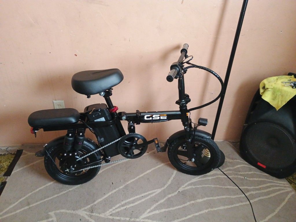 Uplee GS5 Ebike. Comes With Manual for Sale in Bakersfield, CA - OfferUp