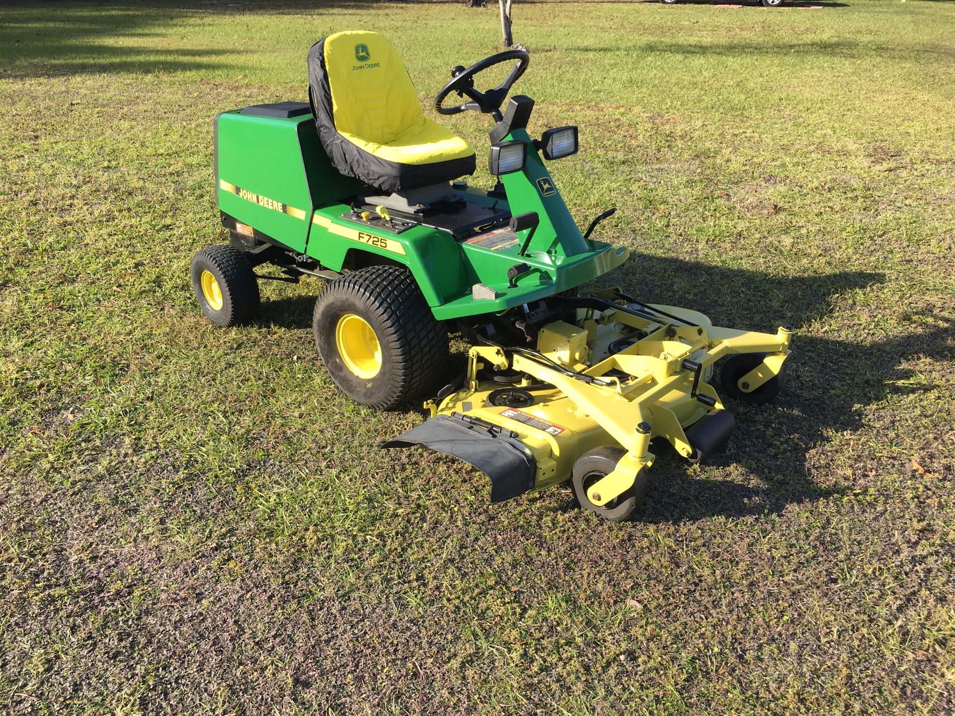 Tractor John Deere Z Trac F725 front mow 54” Trade for Sale in Spring ...