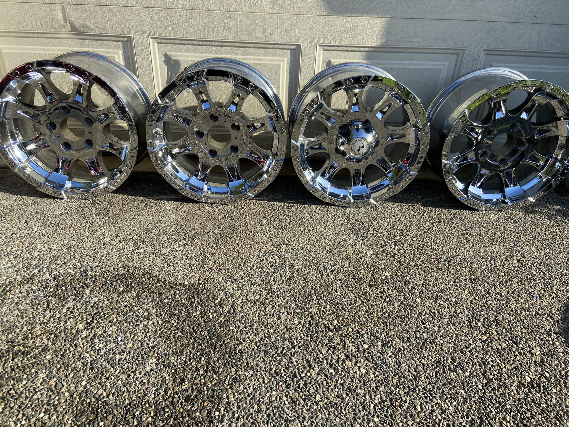16” Chrome Raceline Rims 5x4 3/4” for Sale in Marysville, WA - OfferUp