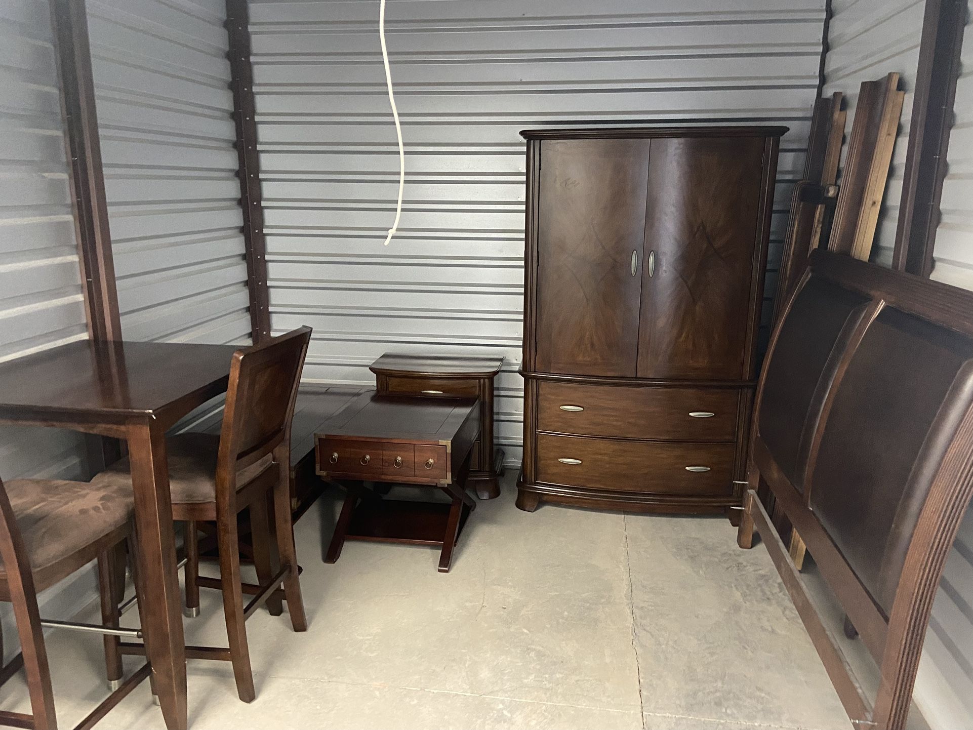 Furniture for Sale in Gardendale, TX - OfferUp