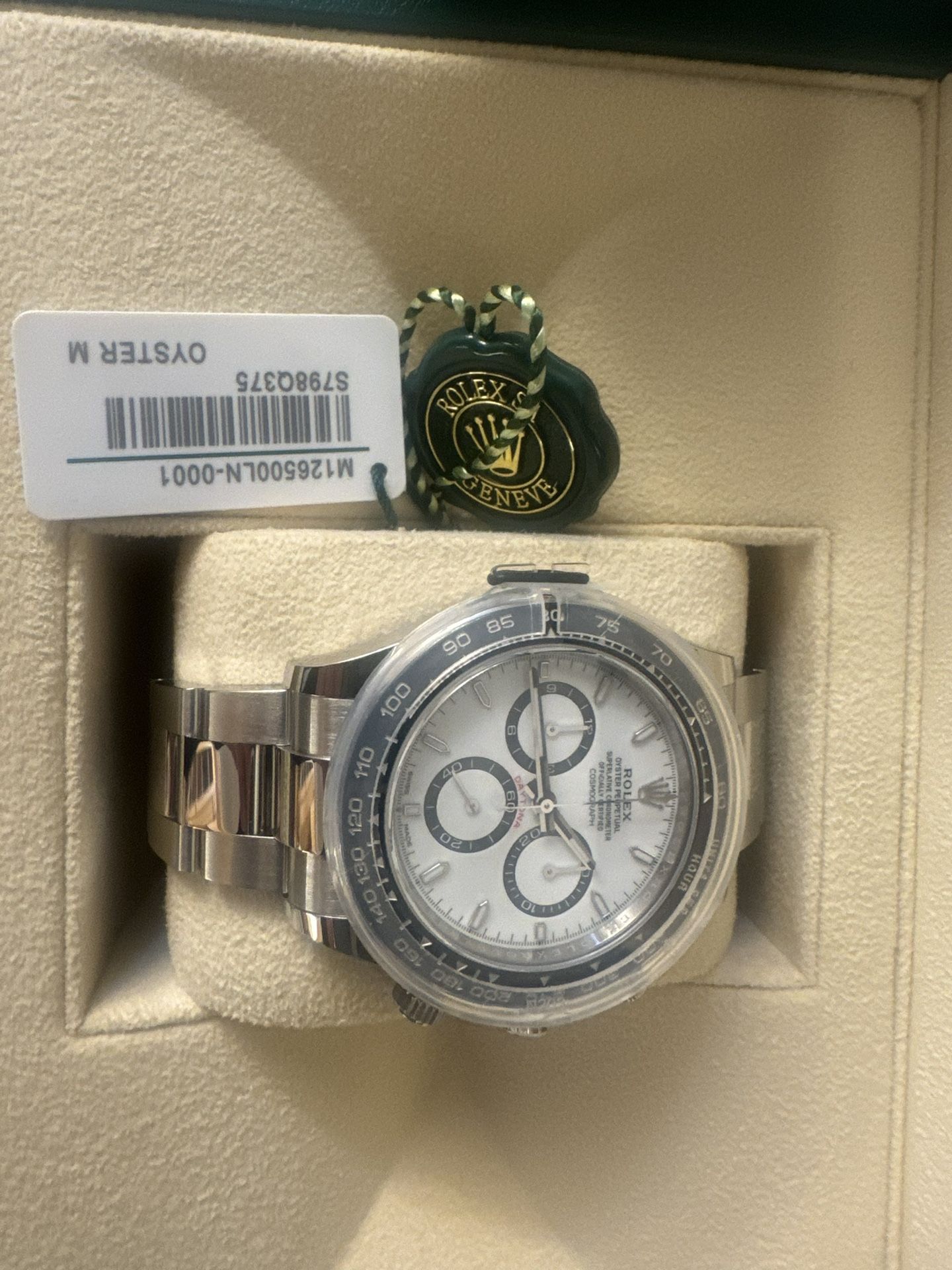 Rolex panda (NEW REFERENCE) 2025 Full Set. 126500LN for Sale in Seattle ...