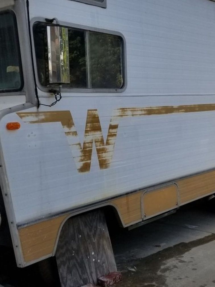 1973 Winnebago Brave for Sale in Corona, CA - OfferUp