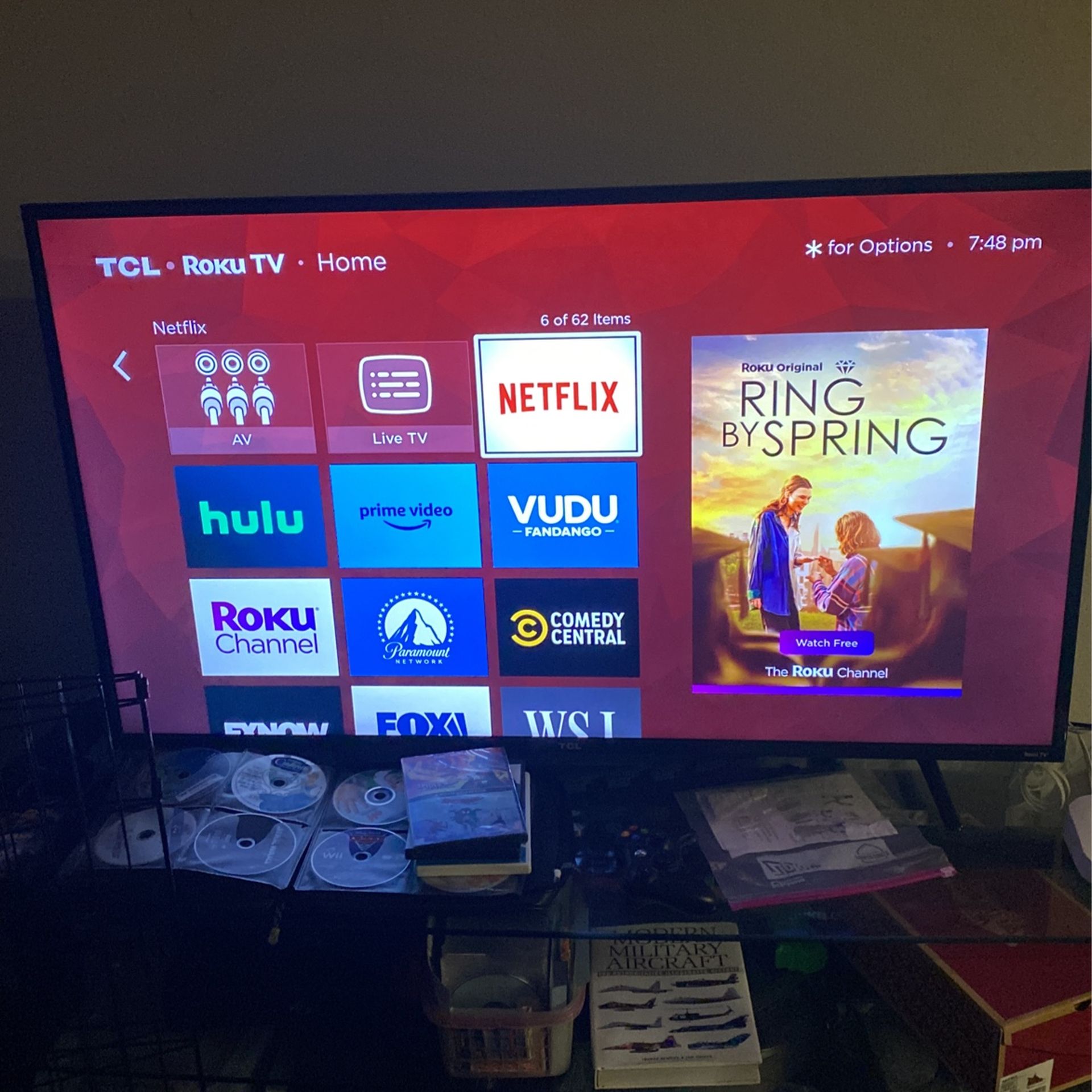 55 Inch TLC Roku TV for Sale in Huntington Beach, CA - OfferUp