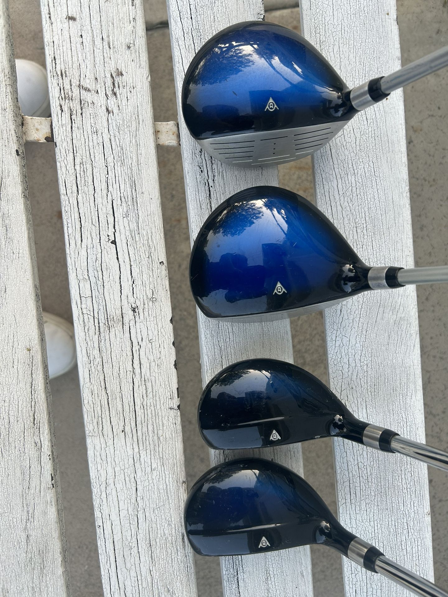 Dunlop Golf Clubs Set Of 4, Ladies for Sale in Anaheim, CA - OfferUp