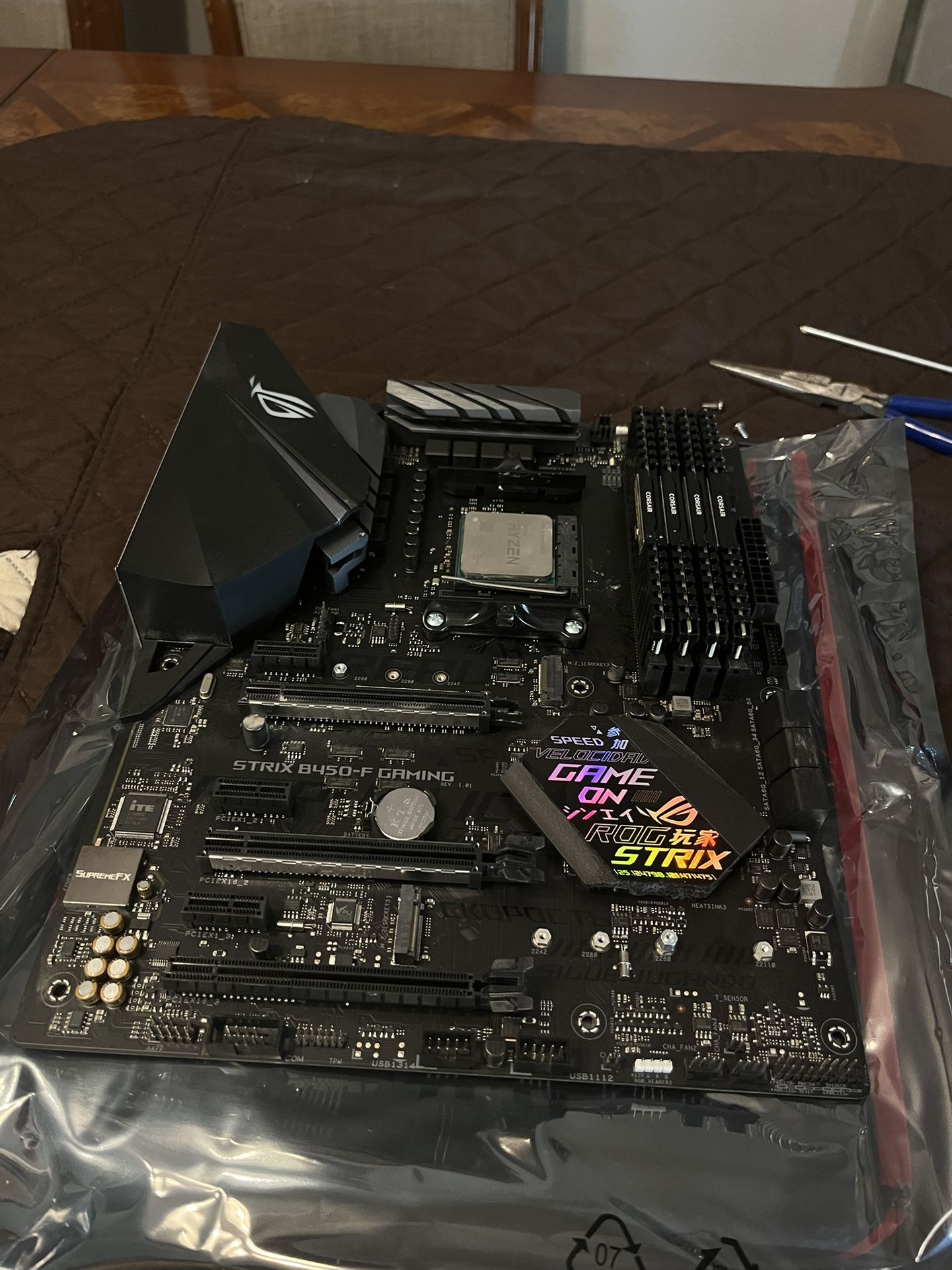 Ryzen 5 3600x ASUS ROG B450 F Gaming 32 Gigabytes Of Corsair ryzen-5-3600x-asus-rog-b450-f-gaming-32-gigabytes-of-corsair