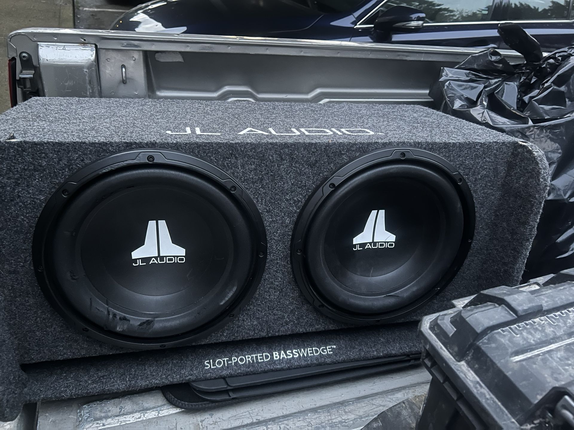 12” JL Subs for Sale in Vancouver, WA - OfferUp