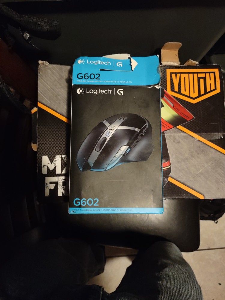 Logitech G602 Wireless Gaming Mouse for Sale in West Covina, CA - OfferUp
