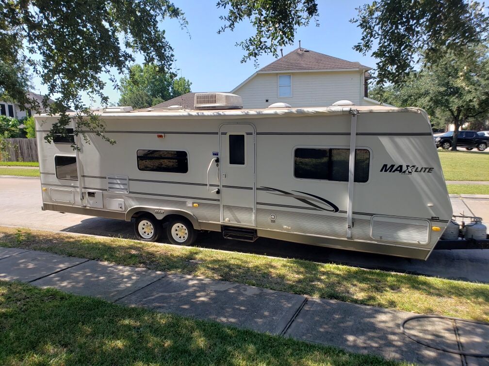 2006 Maxlite By R-Vision 28ft Travel Trailer With Super Slide for Sale ...