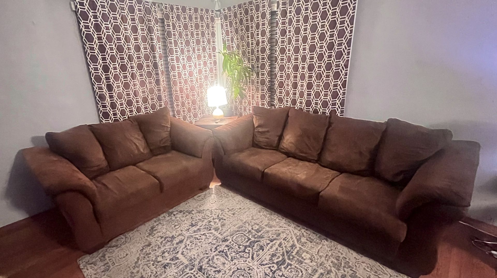 FREE Sofa & Loveseat (matching) w Pull/out for Sale in San Diego, CA ...