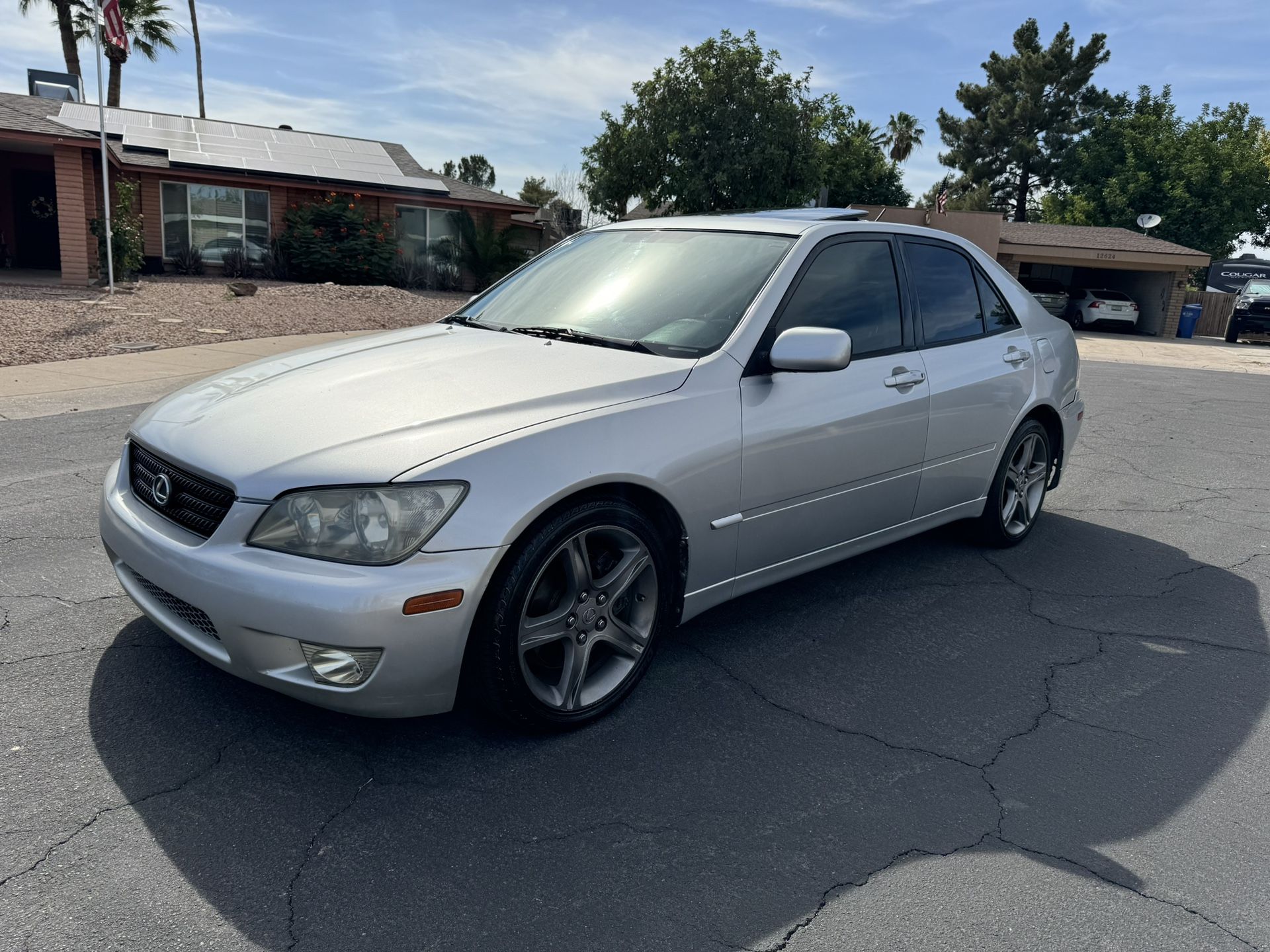 2003 Lexus IS300. Very Nice!! for Sale in Glendale, AZ - OfferUp
