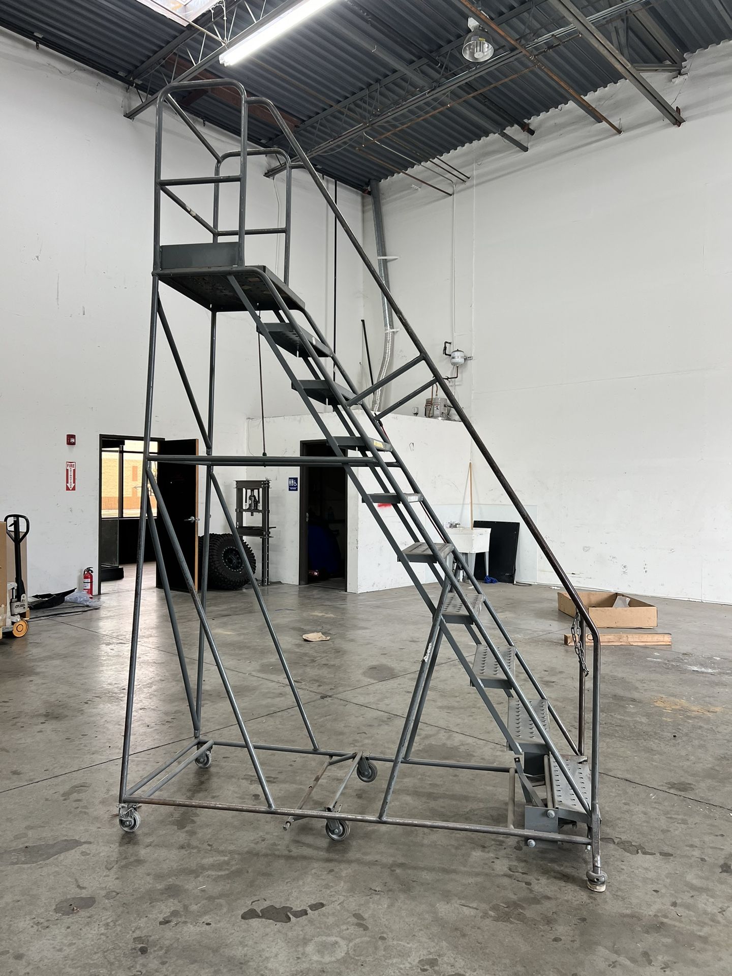 Warehouse Pallet Rack Ladder for Sale in Sun City, AZ - OfferUp
