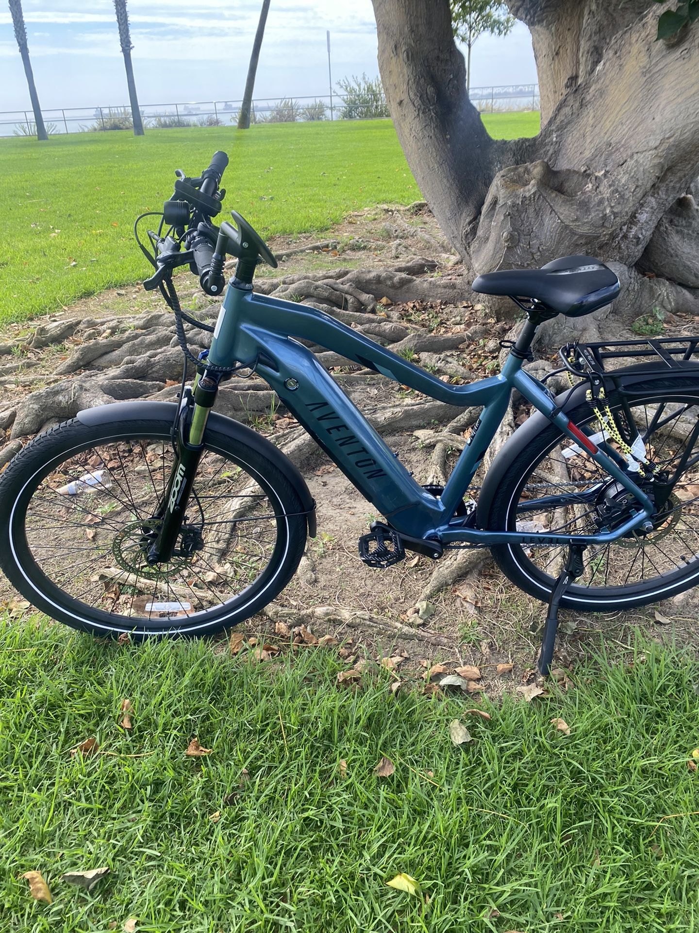 Aventon Level 2 for Sale in Long Beach, CA - OfferUp