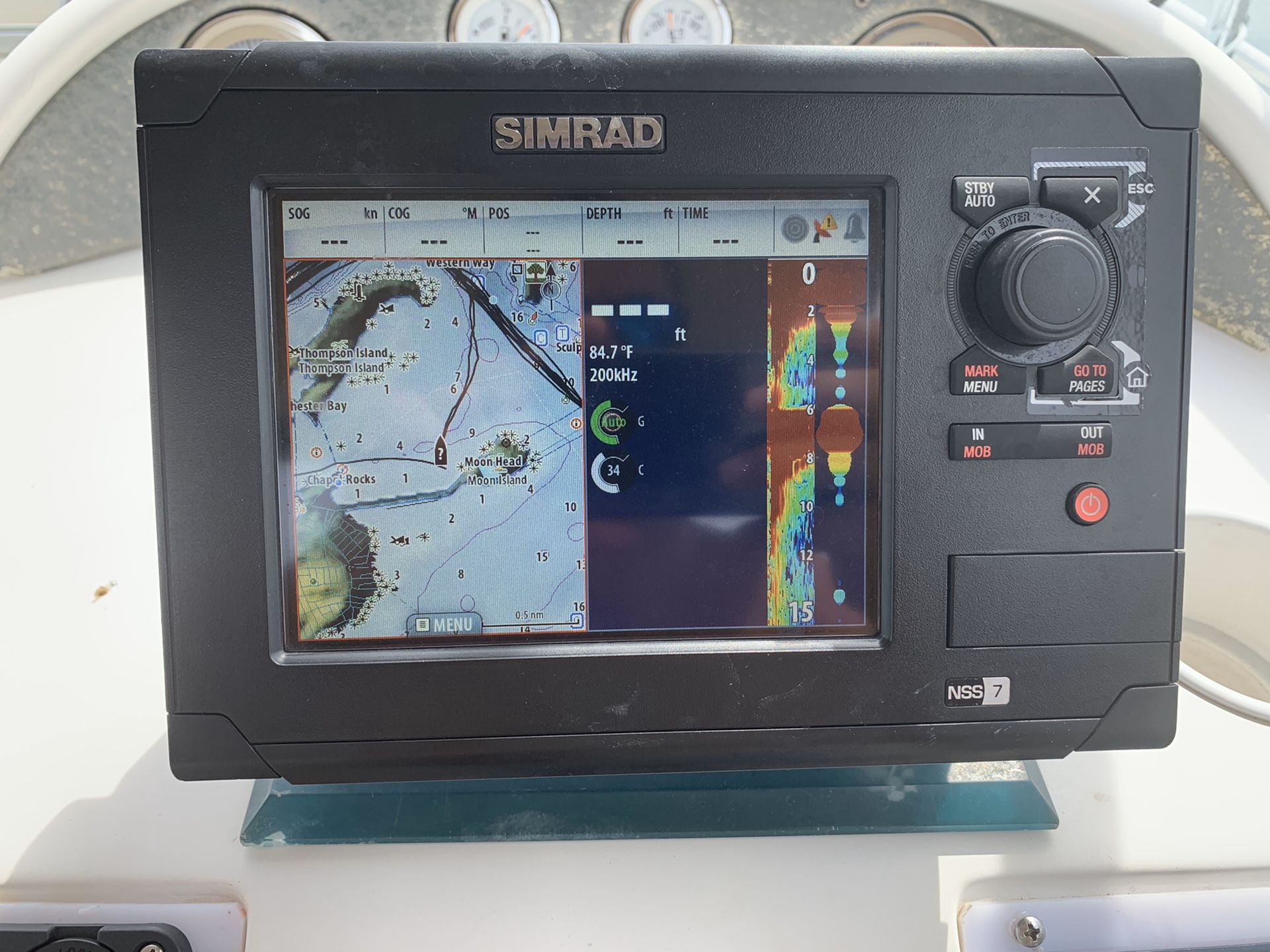 1998 LARSON 244 cabrio 24 ft for Sale in Boston, MA - OfferUp