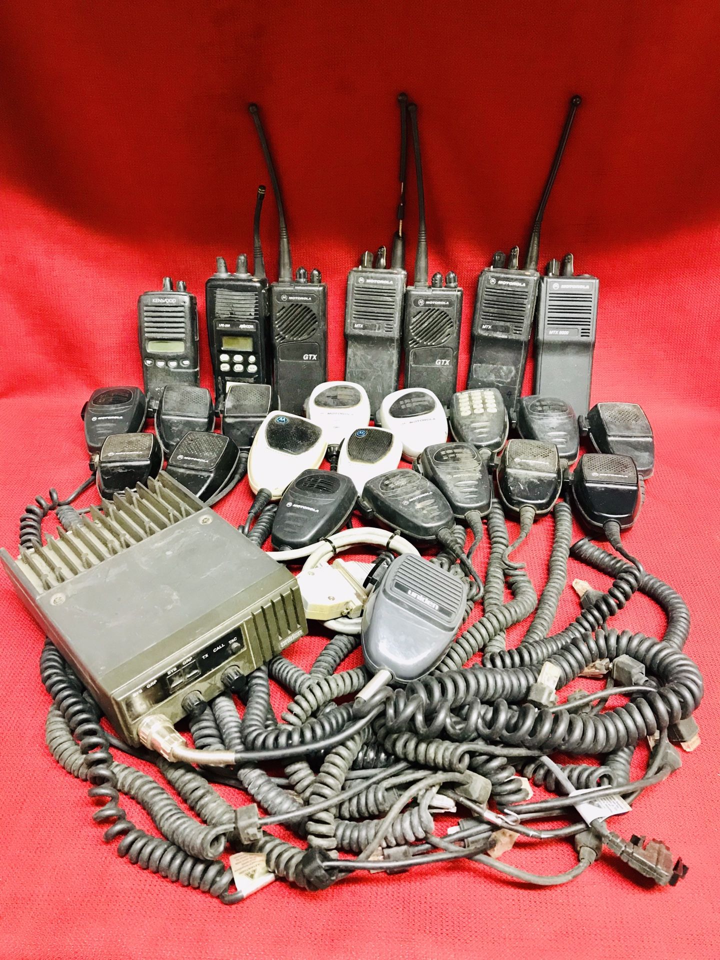 LOT of Vintage 2-way Radio Handheld Microphones/Walkie Talkies Motorola ...
