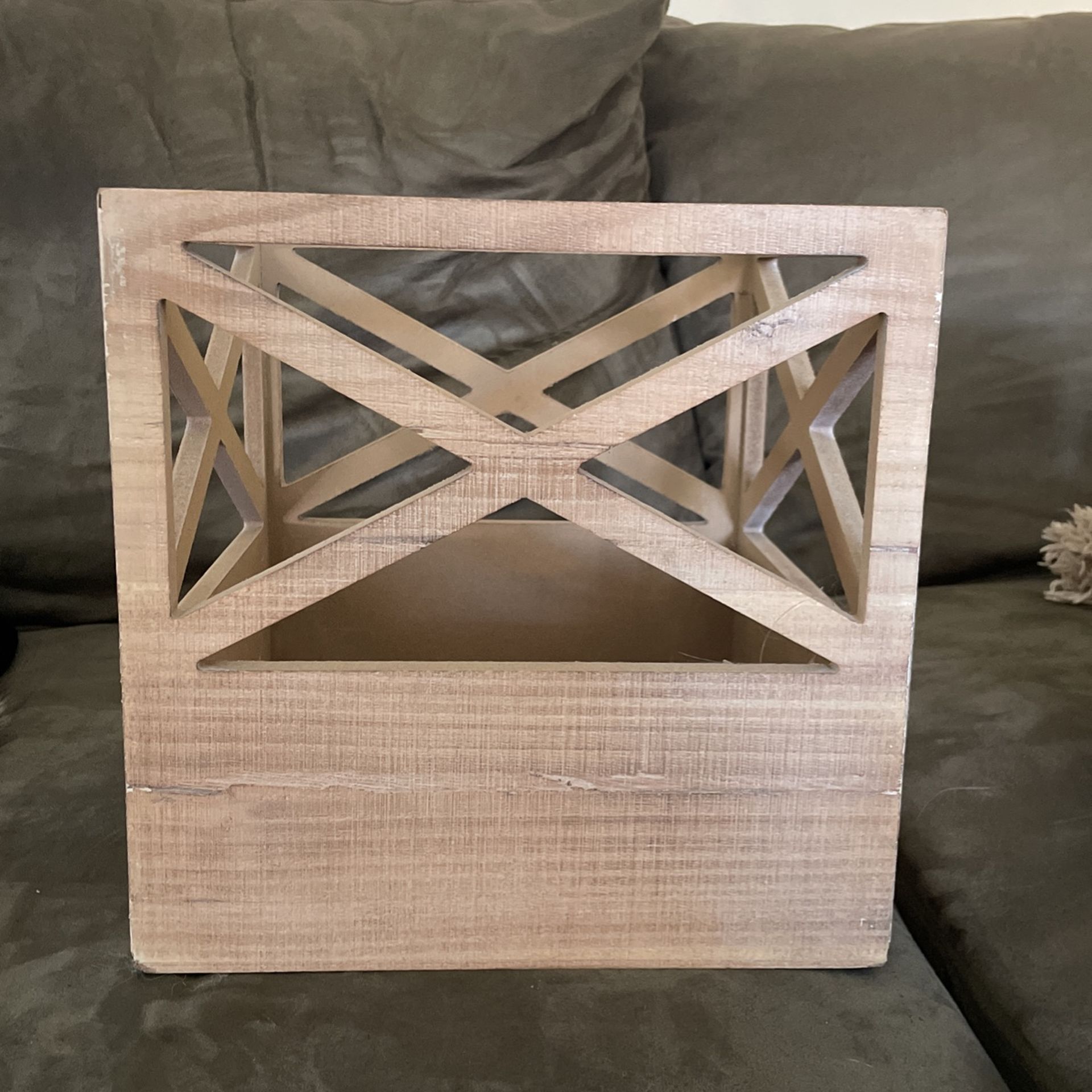 Square Farmhouse Storage for Sale in Tacoma, WA - OfferUp