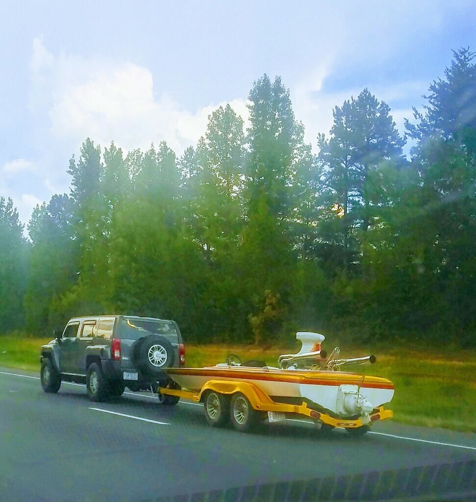 1987 all original Miller jet boat. 454 big block Chevy. Bassett racing ...