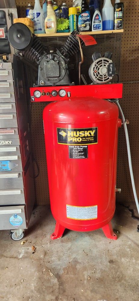 80 Gallon Husky Air Compressor for Sale in Griffith, IN - OfferUp