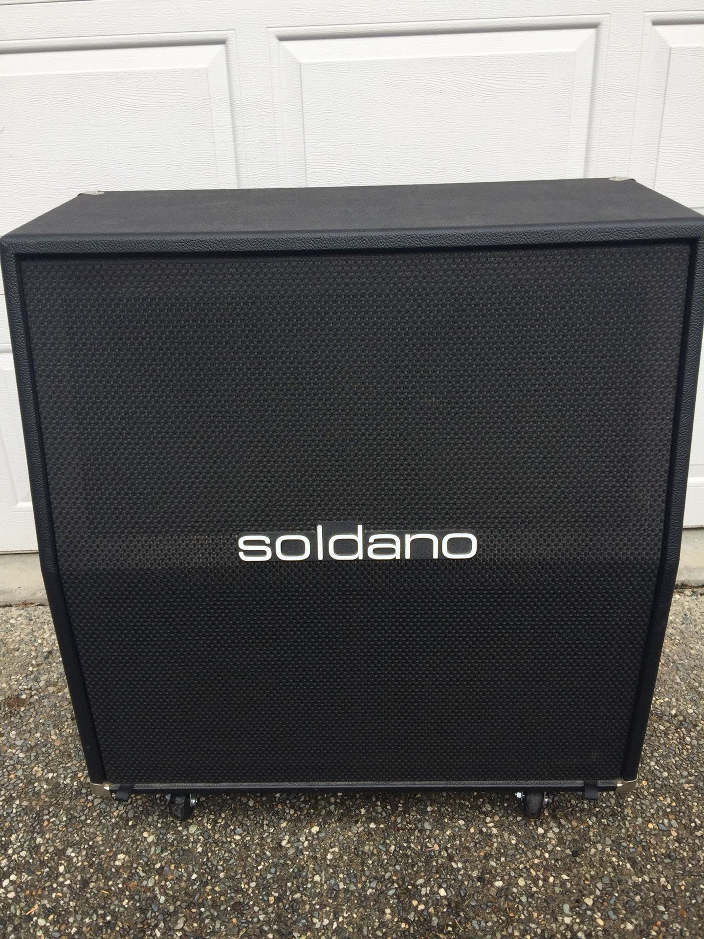 Soldano 4x12 Slanted Guitar Cabinet 16 ohm for Sale in Seattle, WA ...