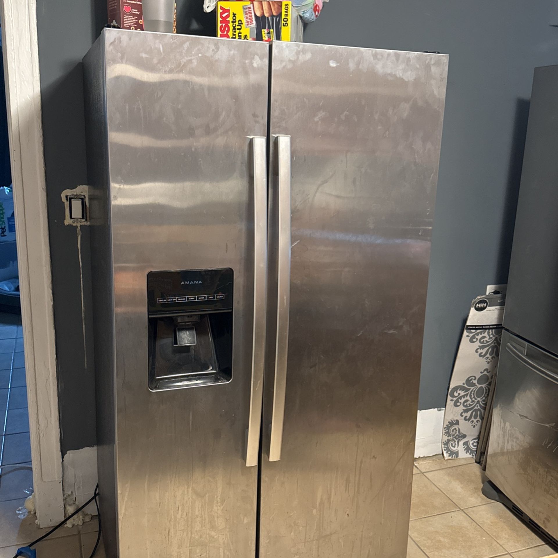 Amana Fridge for Sale in Stickney, IL - OfferUp