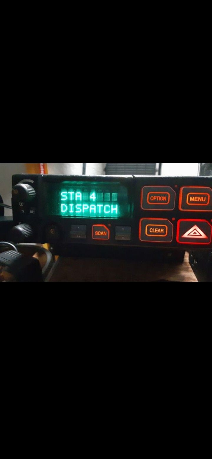 Police radio scanner Harris MaCom mobile radio..fully programmed for ...