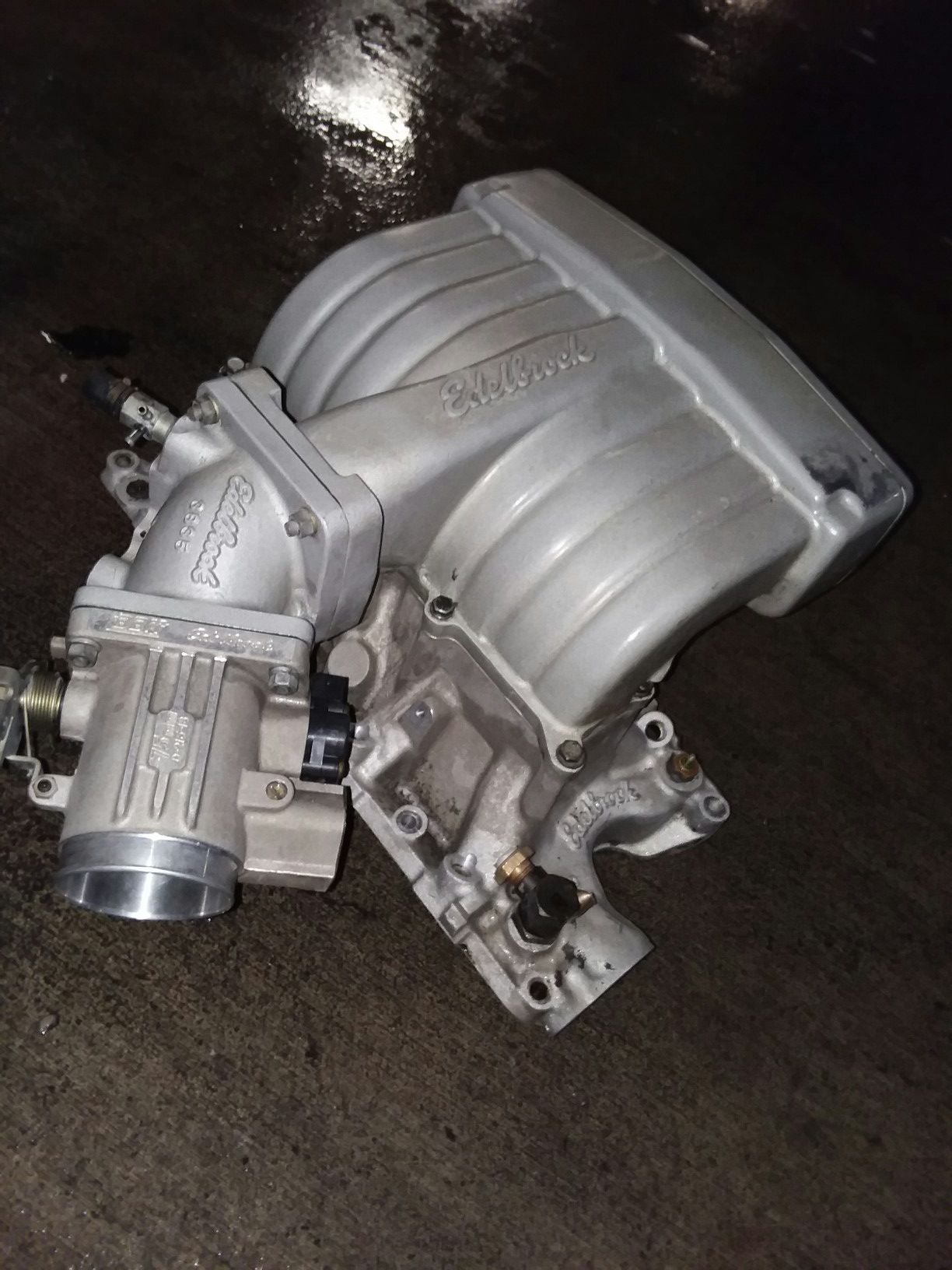 Edelbrock Performer EFI Intake Manifolds Engine Performer Series fits ...