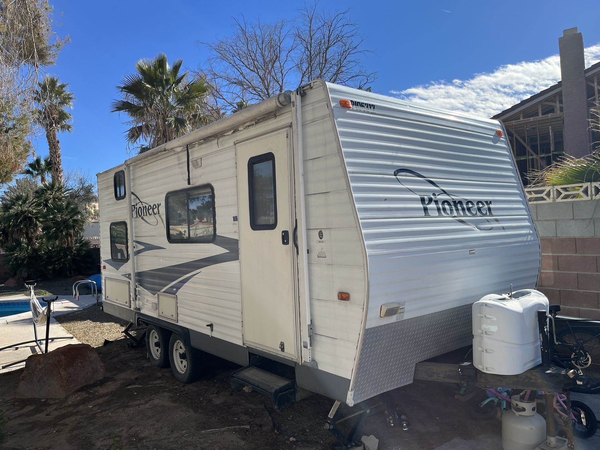 2006 Fleetwood Pioneer 18CK for Sale in Las Vegas, NV - OfferUp