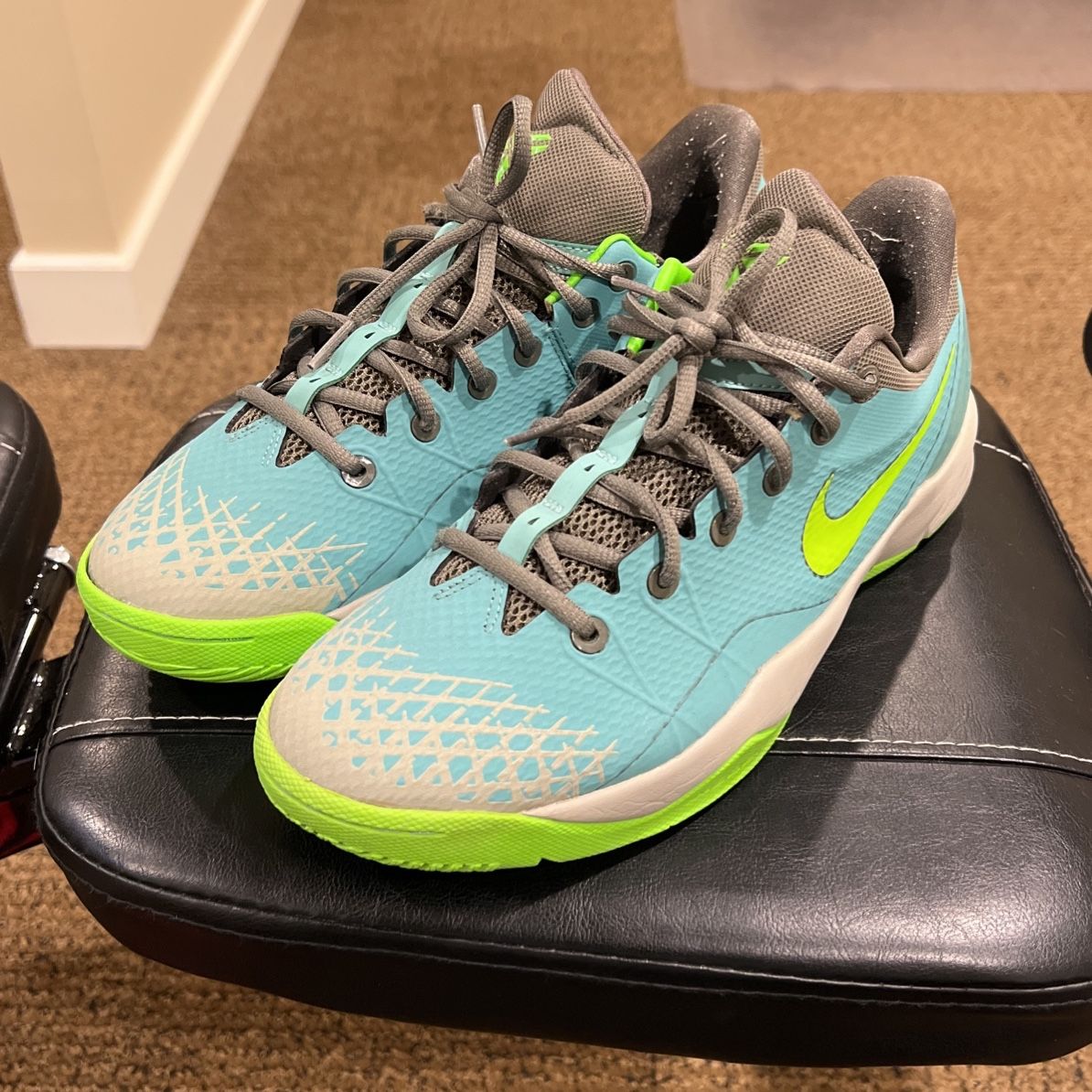 Kobe Venomenon 4 Diffused Jade