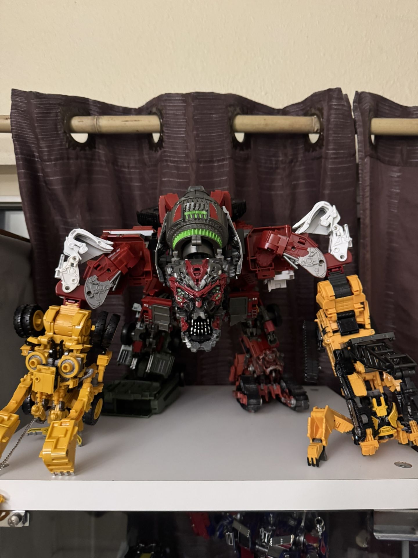 Transformers studio series devastator (KO Version) for Sale in El Monte ...