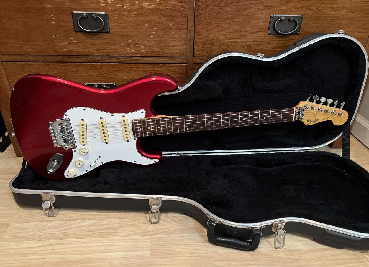 Rare Vintage 1986 Fender Stratocaster System One Tremolo made in Japan ...