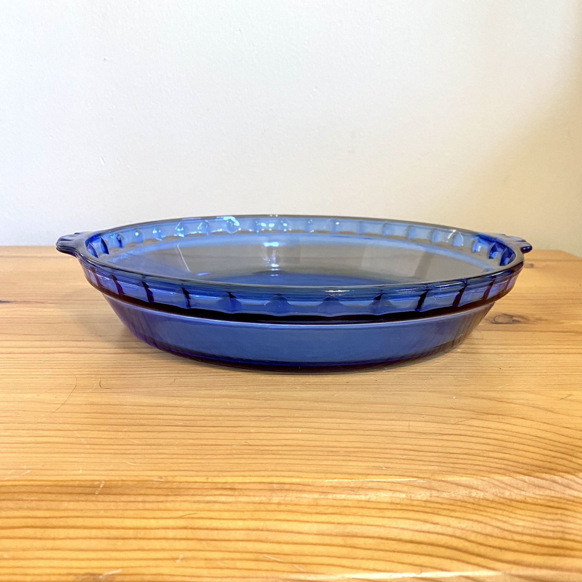 Vintage Pyrex Pie Dish