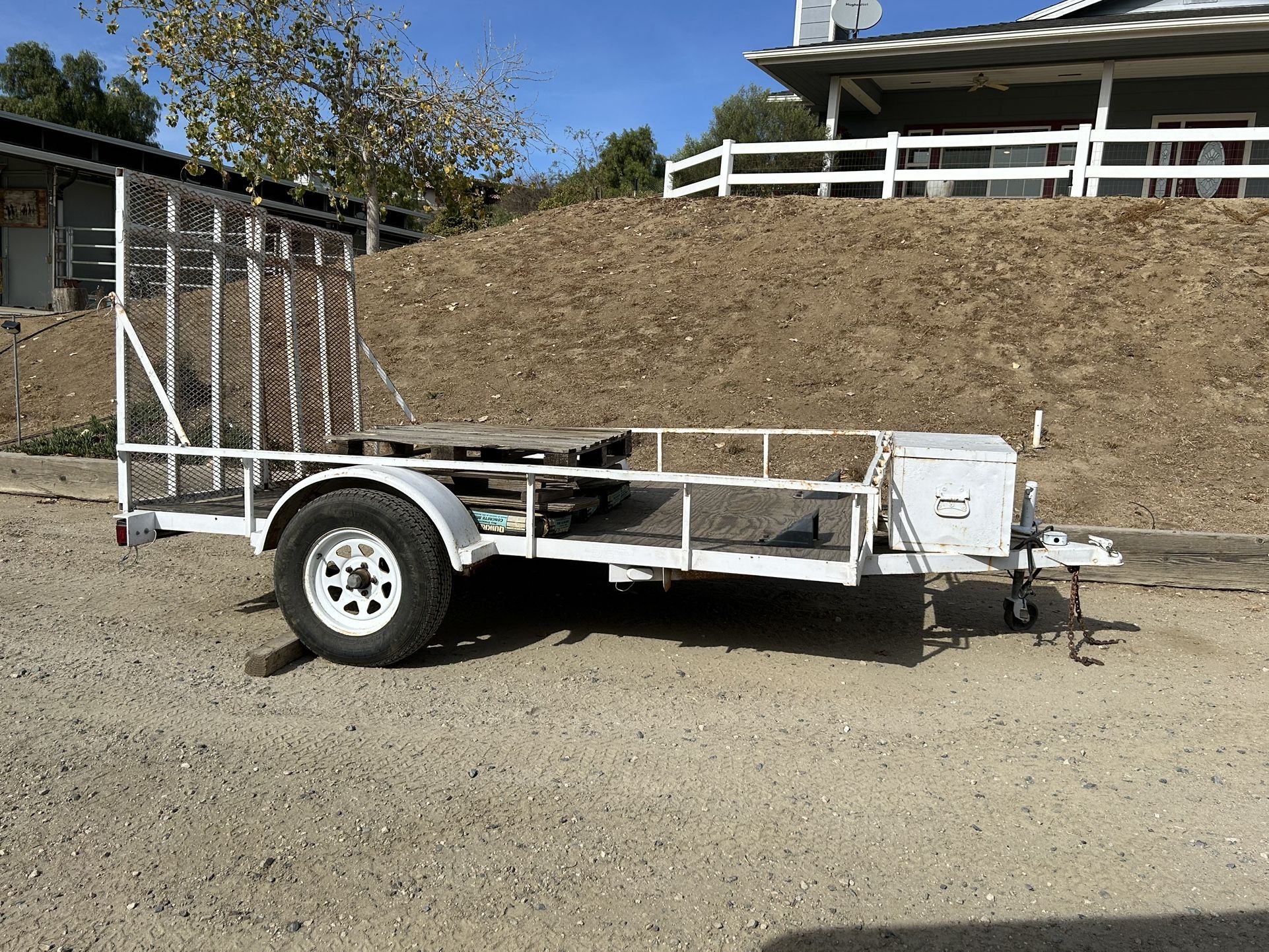 10 Ft Utility Trailer for Sale in Temecula, CA - OfferUp