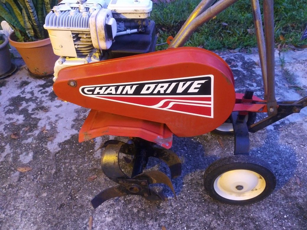 33yr old Master- till 5hp Tiller Briggs & Stratton engine for Sale in ...