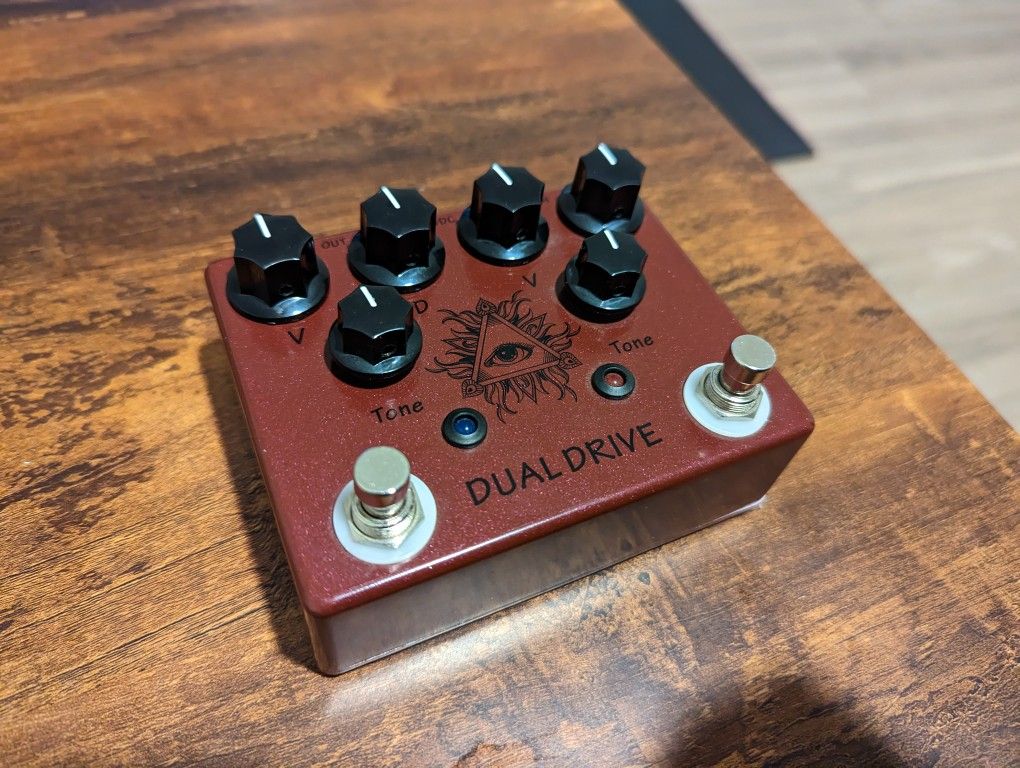 King Of Klone Dual Drive Pedal for Sale in Garden Grove, CA - OfferUp