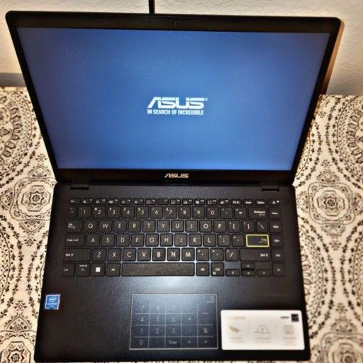 Asus Windows 11 Laptop for Sale in Houston, TX - OfferUp