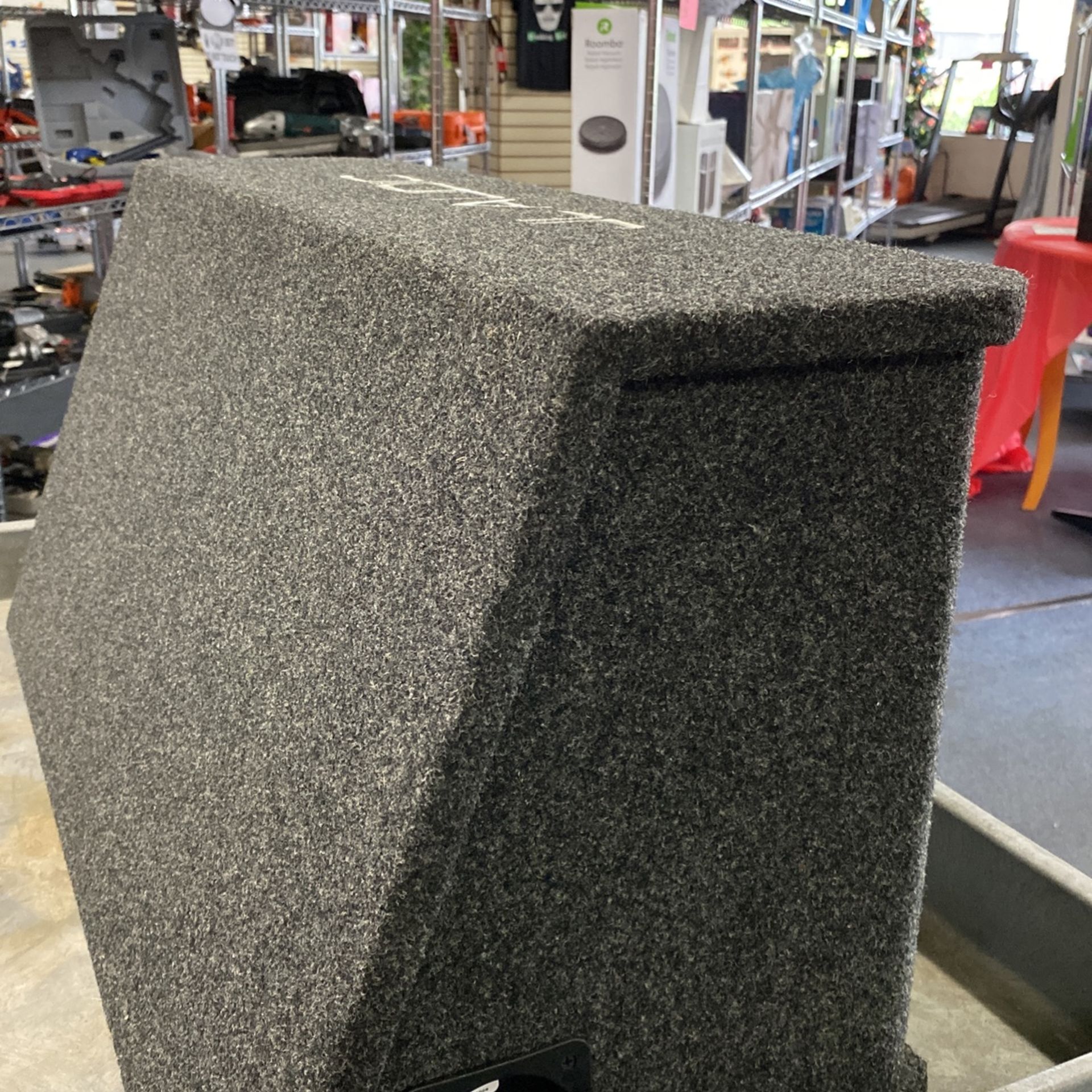 JL AUDIO 12” Single Wedge Ported Subwoofer for Sale in Catawba, SC ...
