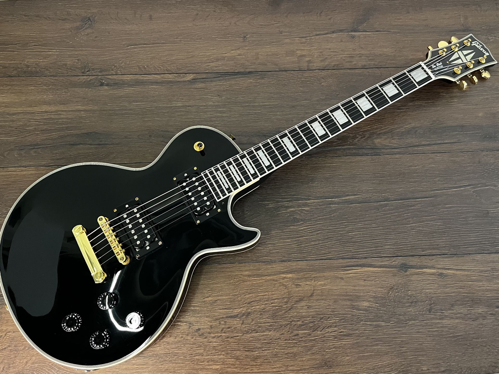 Gibson Les Paul Custom Copy - Black w/ Gold Hardware for Sale in ...