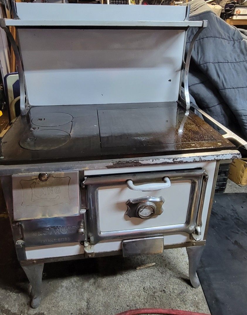 Vintage Lang Wood Fire Oven And Stove for Sale in Lacey, WA - OfferUp