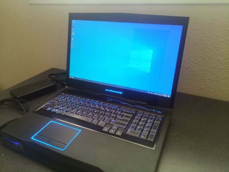 Alienware Laptop M17x R4
