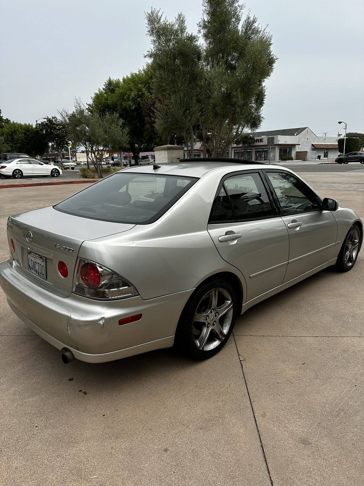 2001 Lexus IS 300 for Sale in Downey, CA - OfferUp