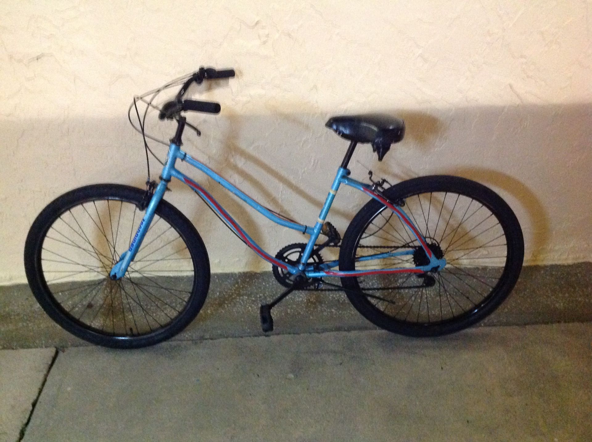 BICYCLE RALLYE 7 SPEED EXCELLENT CONDITION for Sale in Miami, FL - OfferUp