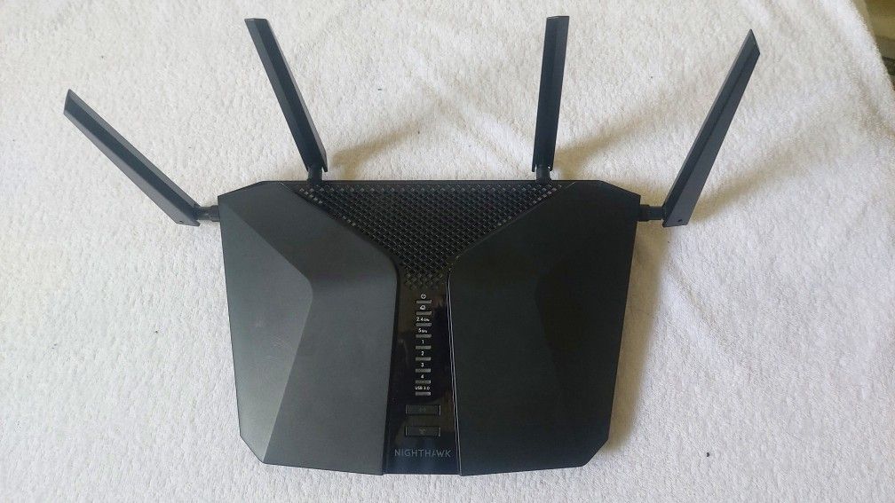 Nighthawk Ax6 Wifi Router for Sale in Torrance, CA - OfferUp