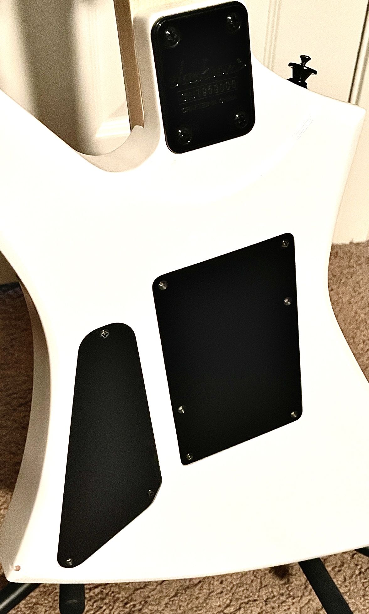 Jackson JS Series Explorer Style Guitar for Sale in Mesa, AZ - OfferUp