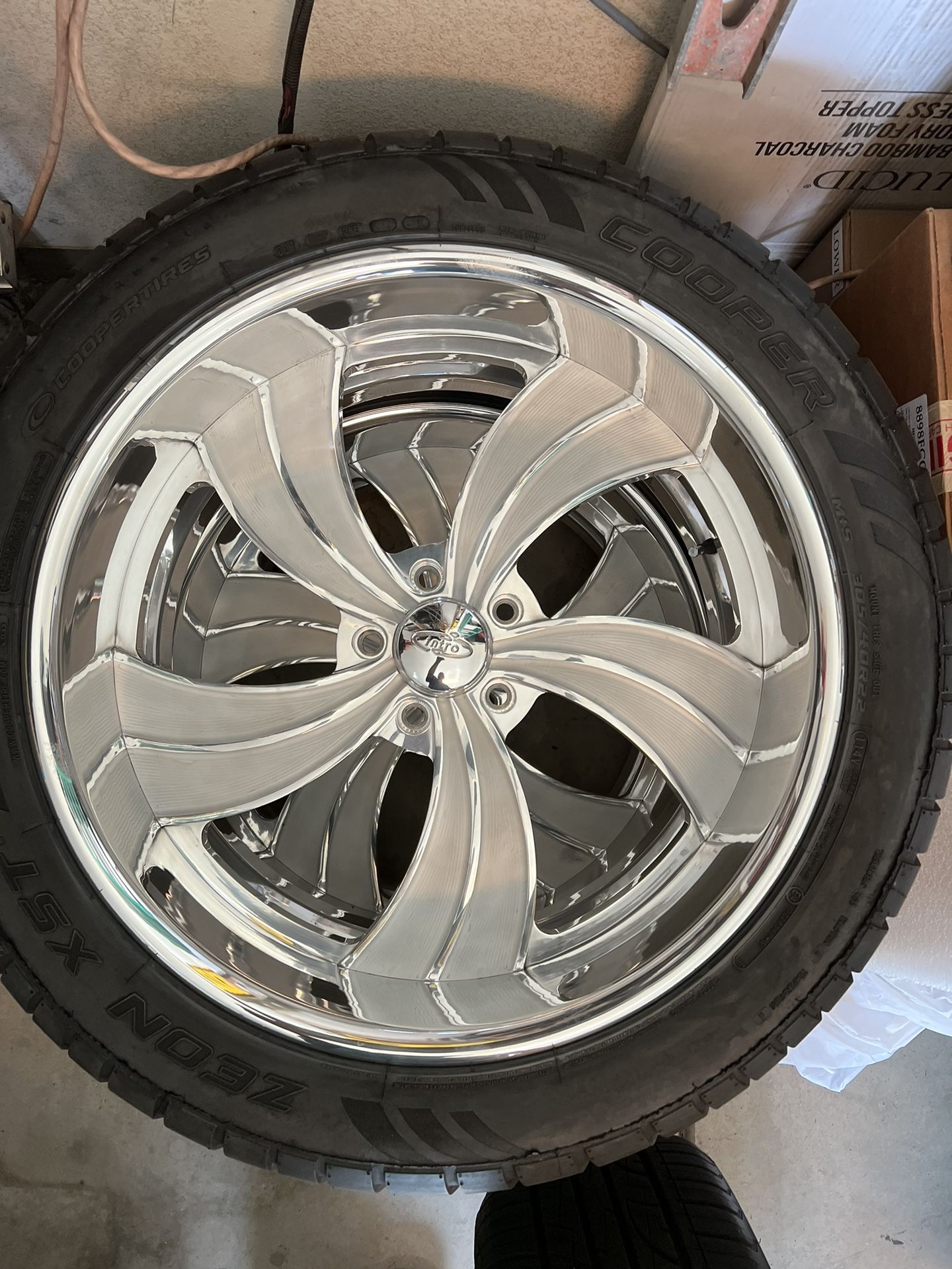 22 Inch Intros for Sale in Fresno, CA - OfferUp
