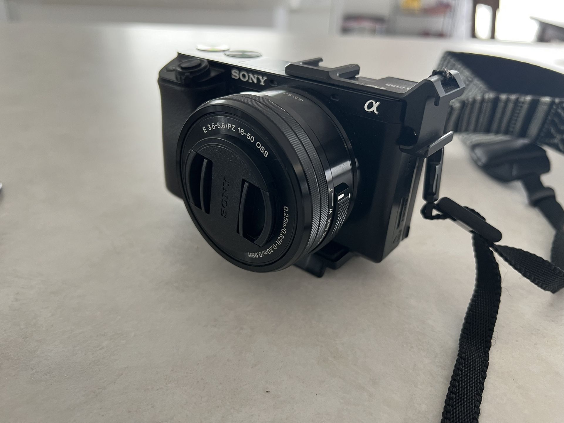 4K SONY Alpha 6100 - Superb Camera With Lens for Sale in Odessa, FL ...