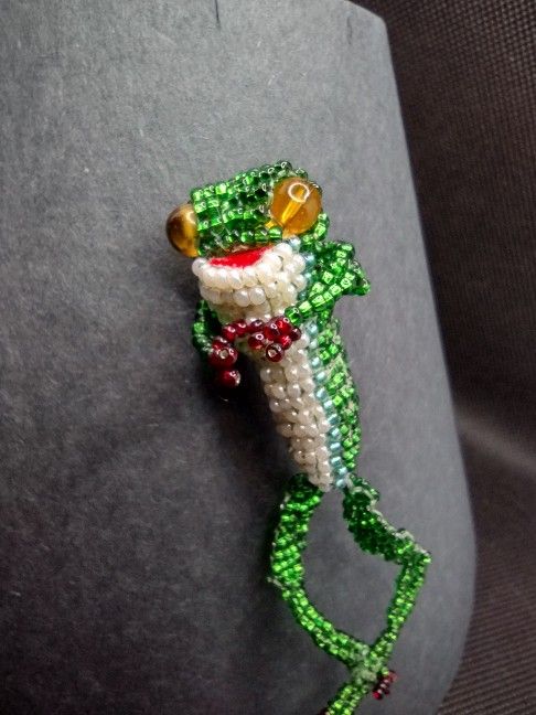 Inmate Hand Crafted 3D Frog Brooch Prison Jewelry for Sale in Riverside ...