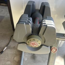 Nautilus universal adjustable dumbbells store