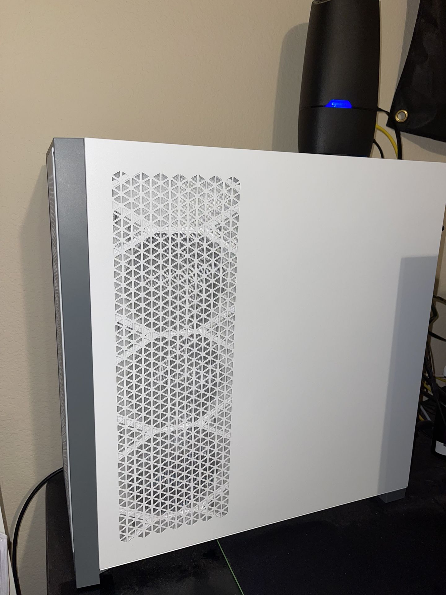 4080 Super 7800 X3D 32GB RAM 3.6 SSD Gaming PC Computer for Sale in ...