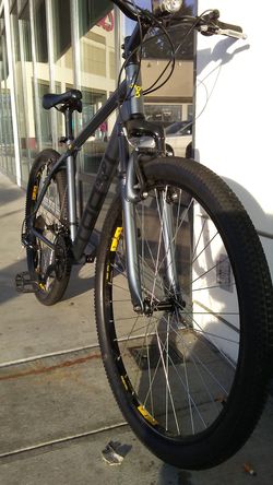 Trayl TM1 27.5 inchmens mountain bike for Sale in Federal Way WA OfferUp