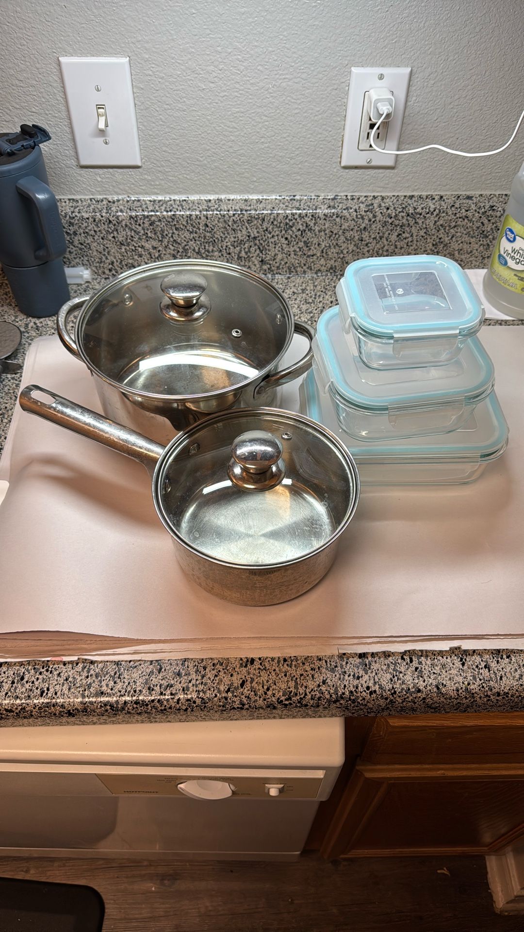 FREE Pots With Glass Containers for Sale in Pearland, TX - OfferUp