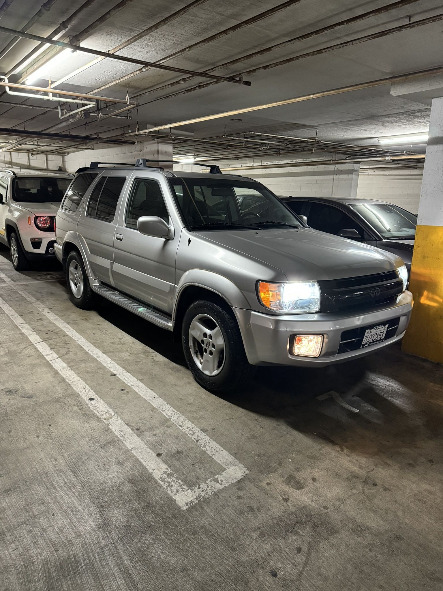 2002 Infiniti QX4 for Sale in Los Angeles, CA - OfferUp